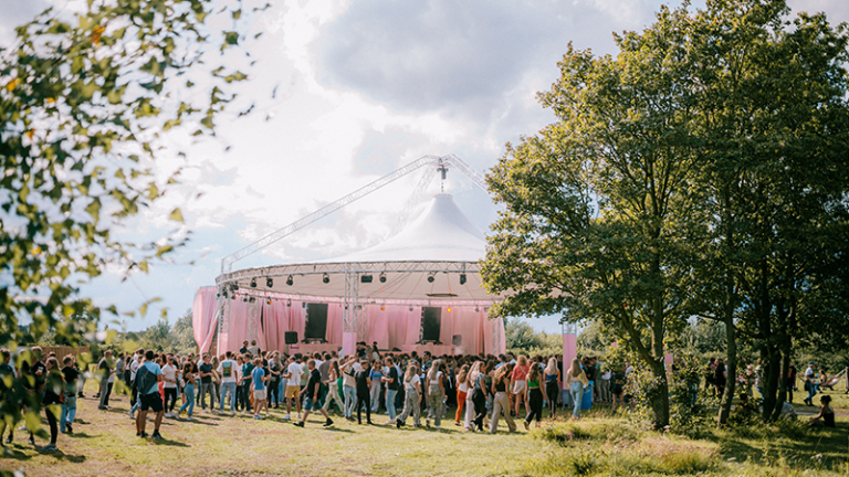 Onder De Radar Festival | 29 & 30 August 2025 | Vliegbasis Twenthe ...